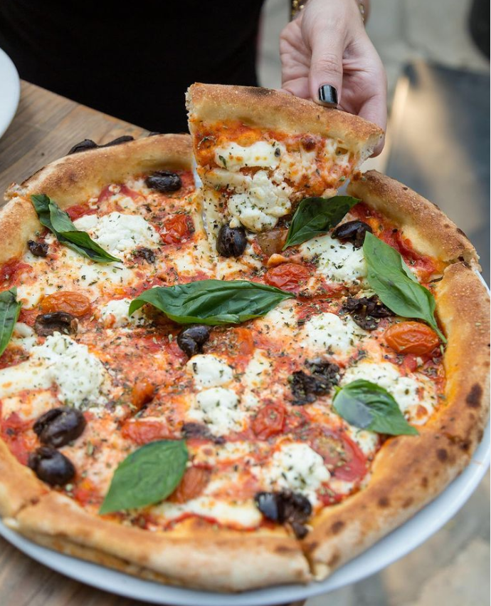 Mariolino pizza e vino › Go Batroun