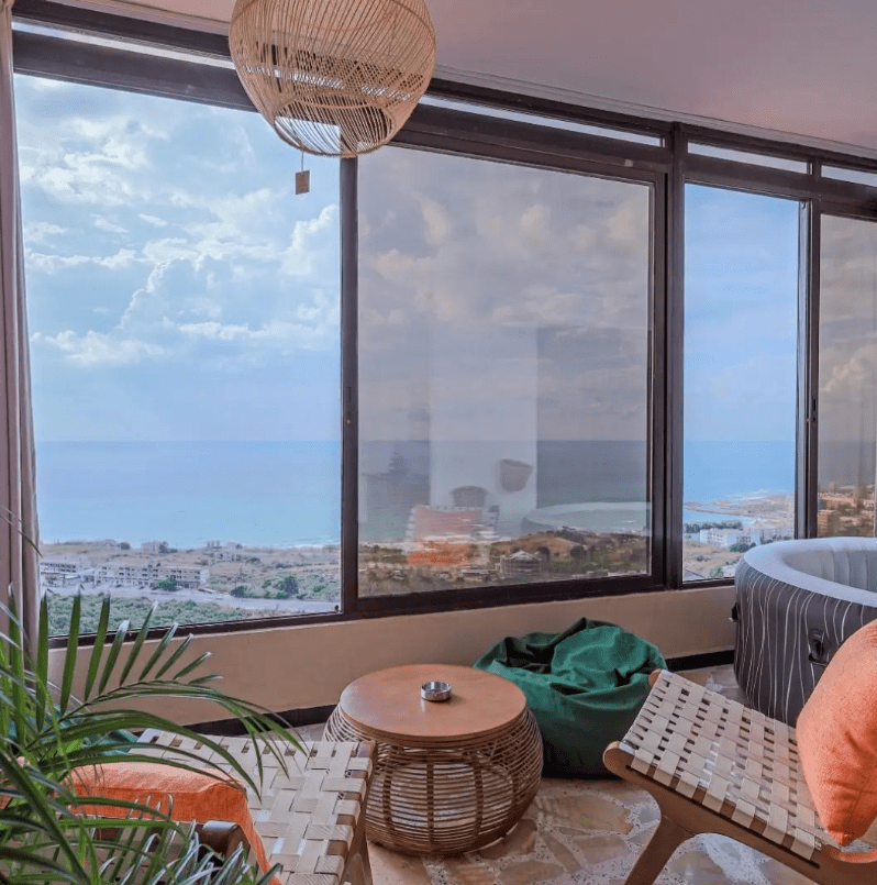 Sea View Lounge › Go Batroun