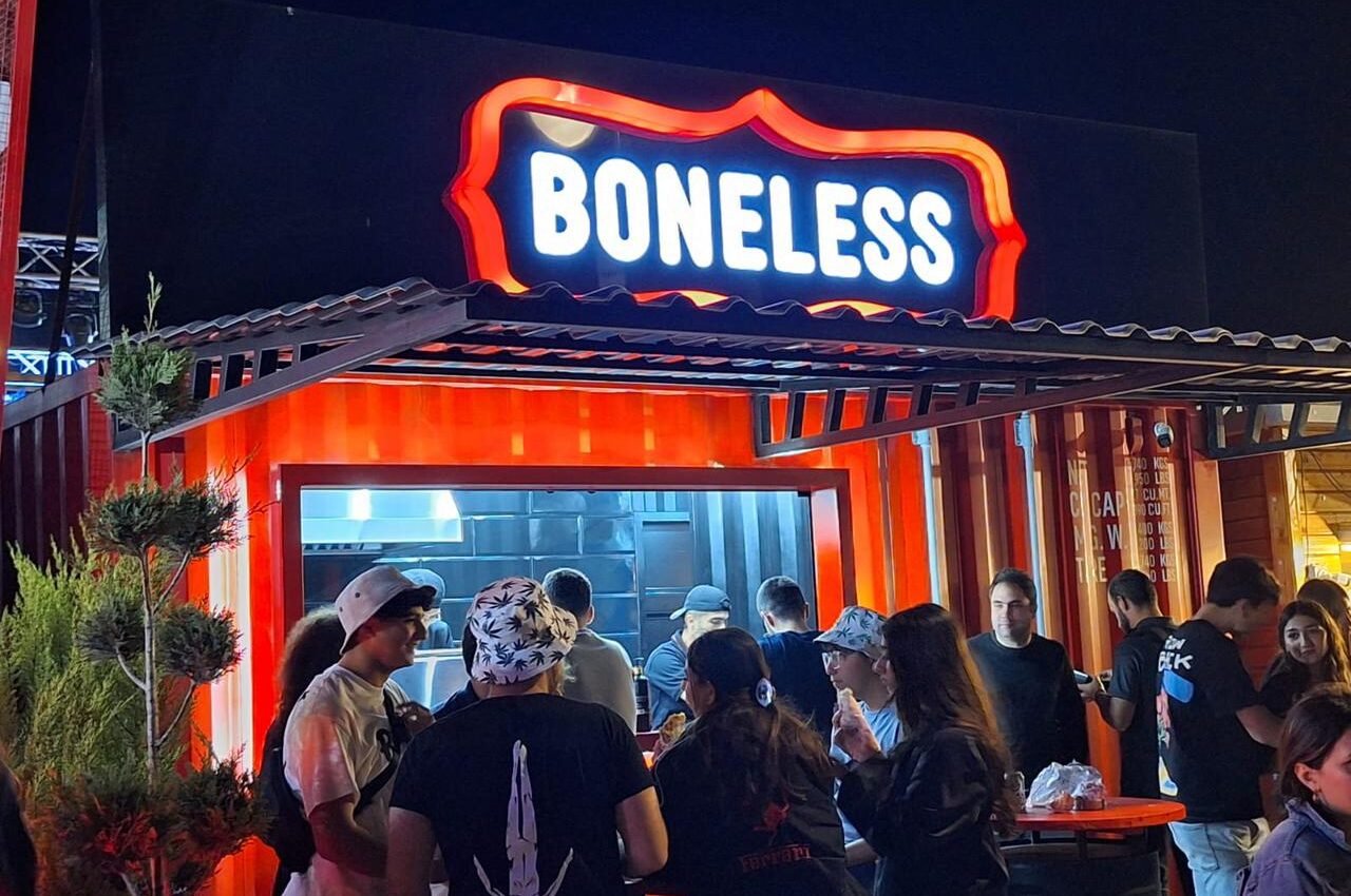 Boneless › Go Batroun